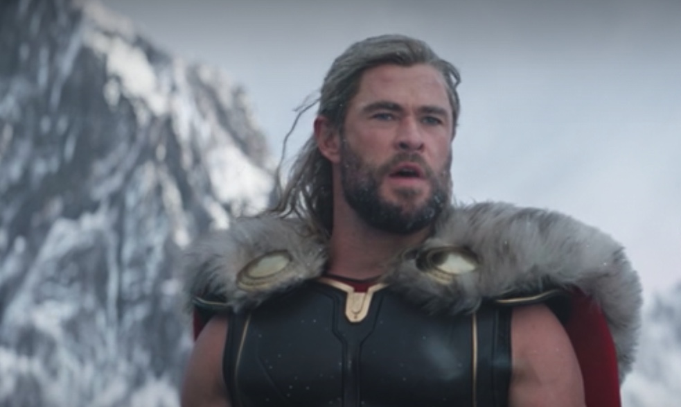 Top 10 Outfits of Thor in the MCU, Ranked – No Scoops Club