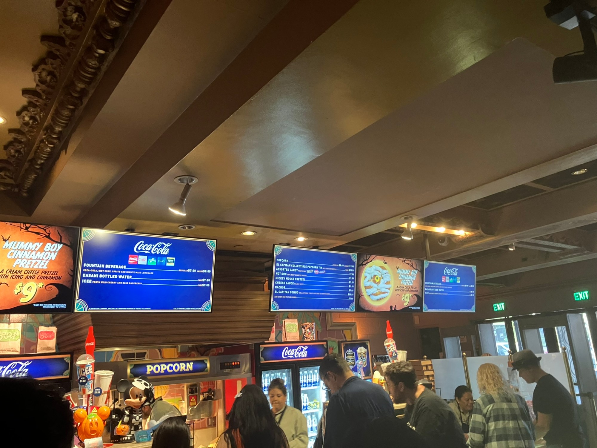 THE NIGHTMARE BEFORE CHRISTMAS in 4D at the El Capitan Theatre: Worth ...